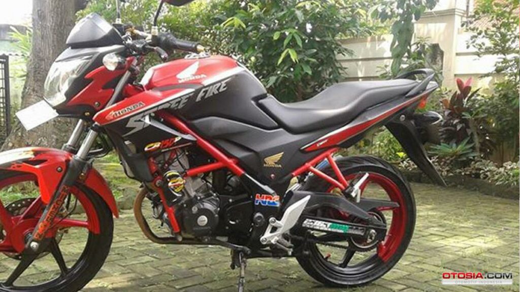 Contoh Cutting Sticker Motor Honda Beat - Motor Sehat