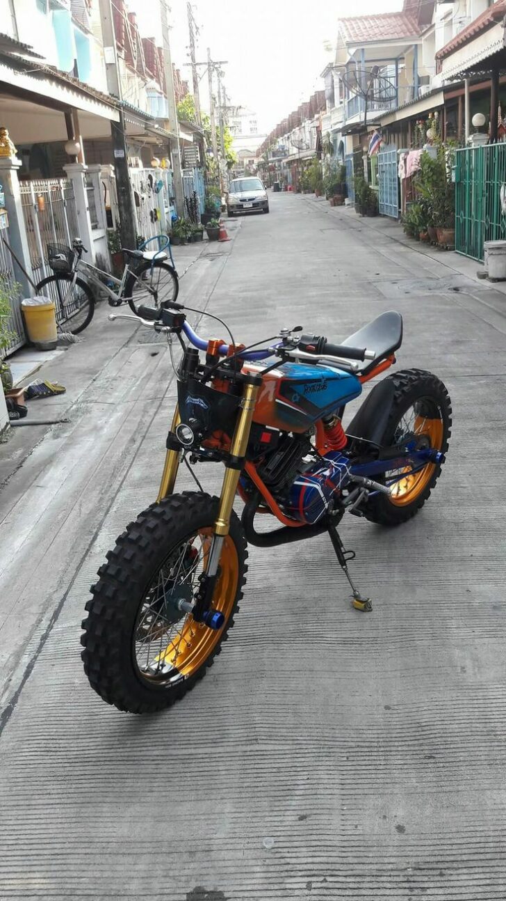 Rx King Custom Tracker: Menjelajah Jalanan dengan Gaya yang Berbeda ...