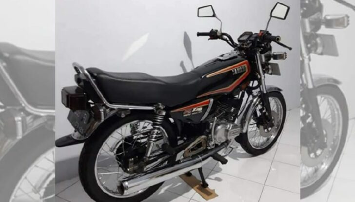 Rx King 97 Hitam: Motor Legendaris dengan Desain Klasik yang Tetap ...